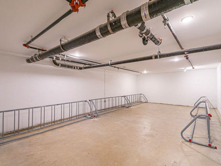 1245 Ridge Ave - OCF Realty